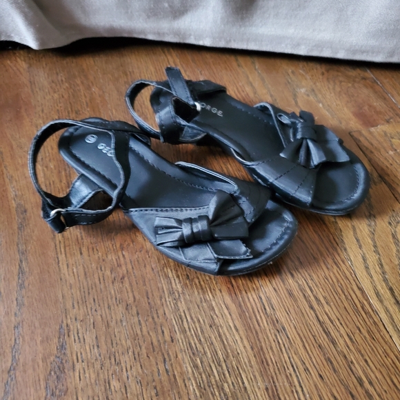 George | Shoes | George Little Girl 9 Black Sandals | Poshmark